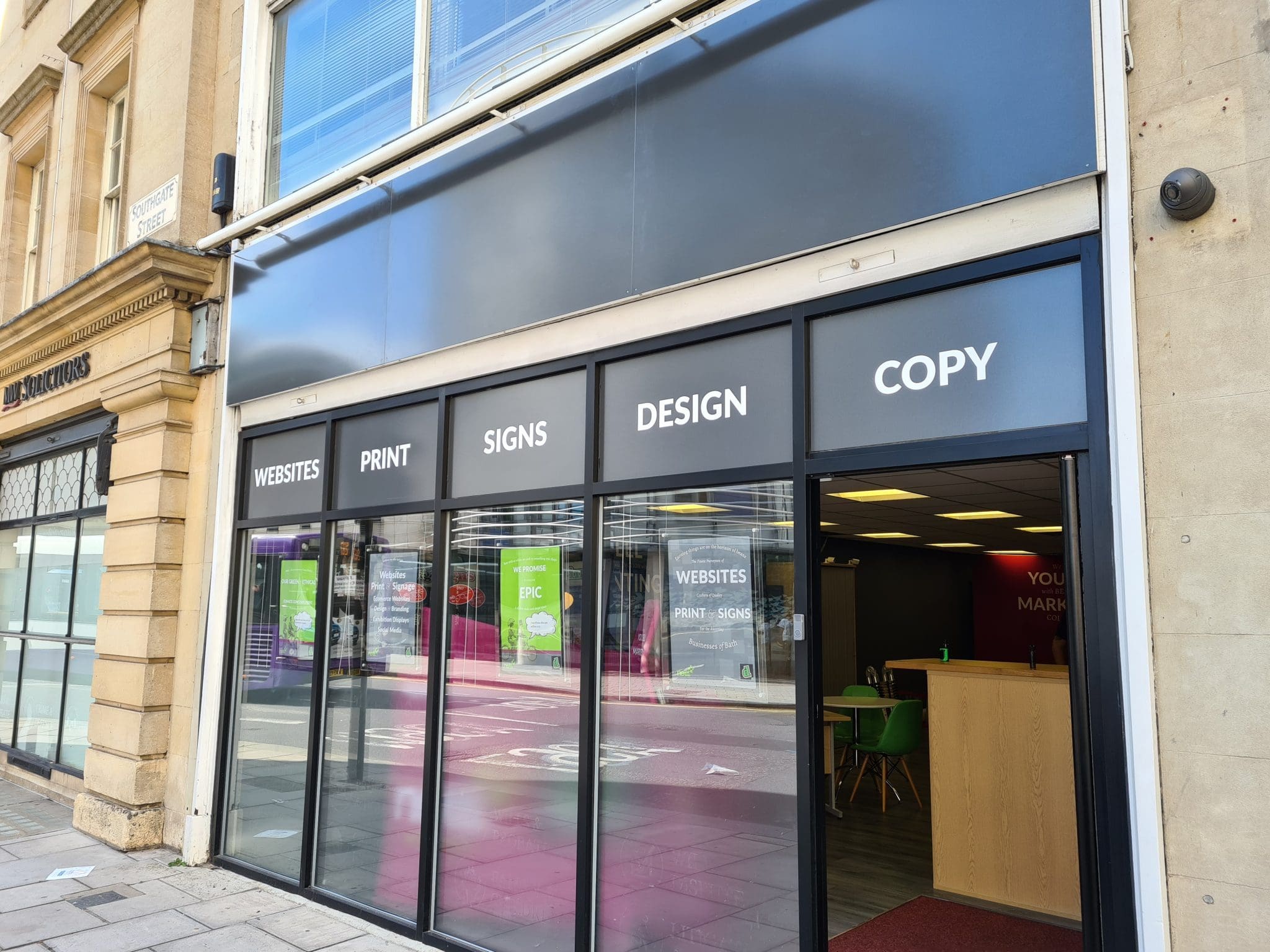 Home - Digiprint Nettl - Websites print signs in Bath and Chippenham